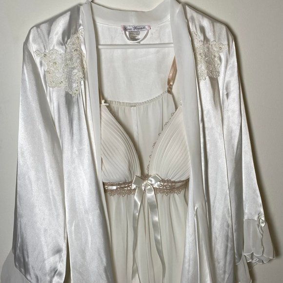 Linea Donatella | Intimates & Sleepwear | Vintage Lace Intimate Shear ...